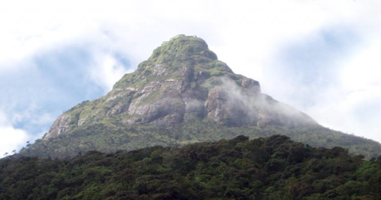 Sri Pada - All You Should Know About Adam's Peak in Sri Lanka